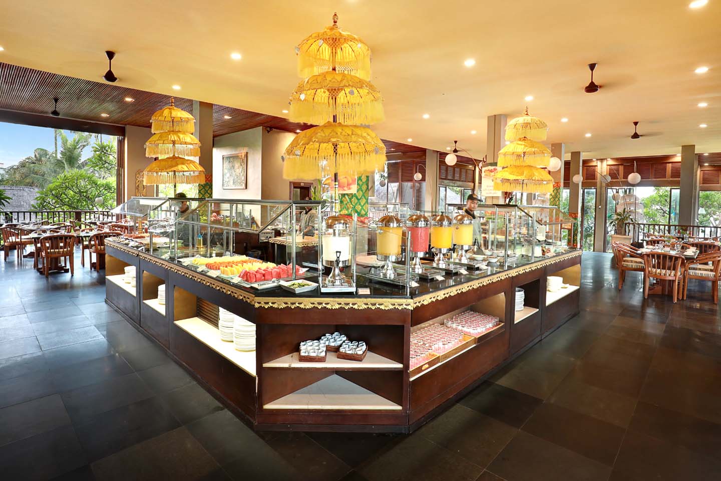 Bale Banjar Restaurant - Legian Beach Hotel